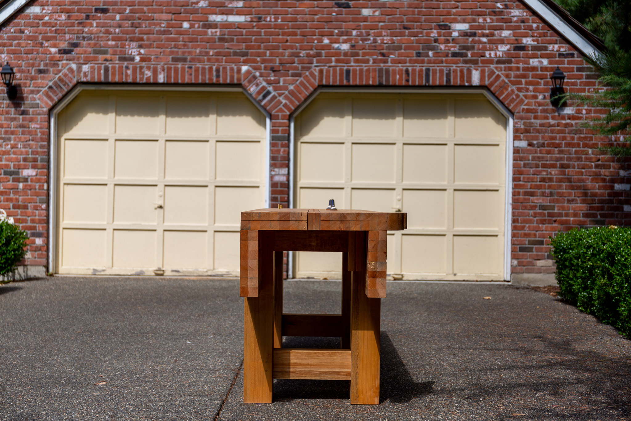 The Maple Nicholson Workbench – Atkins Log